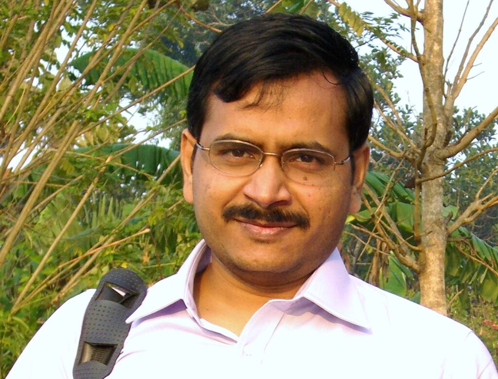 Santosh Kesavan - Innovation Growth Lab